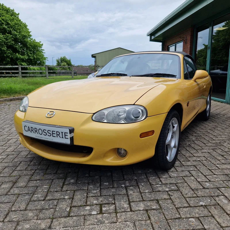 2002 Mazda MX-5 | Projects | Carrosserie