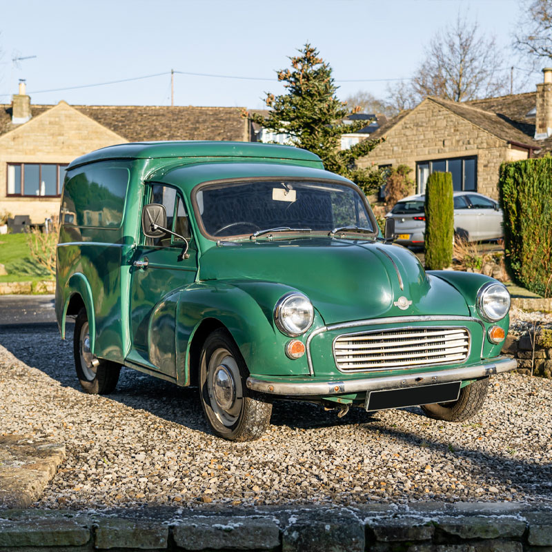 Morris Minor Restoration | Classic Morris Minor Specialists | Carrosserie